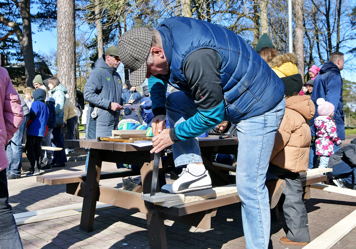 Putnu būrīšu izgatavošanas talka | Foto 20 / 58