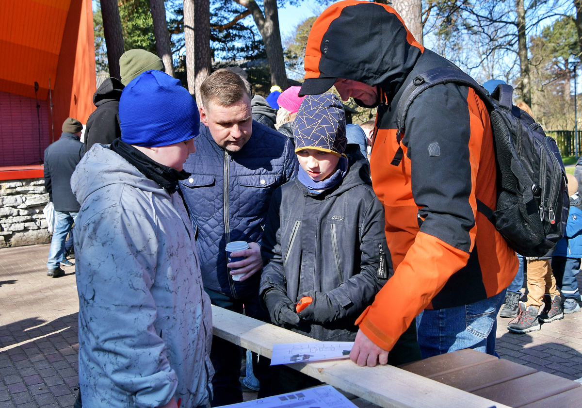 Putnu būrīšu izgatavošanas talka | Foto 19 / 58