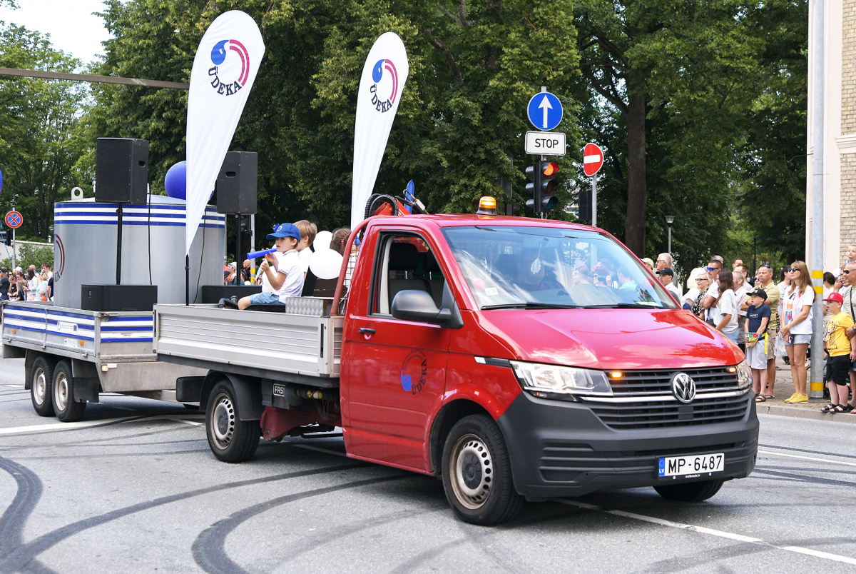 Pilsētas svētku gājiens | Foto 119 / 123